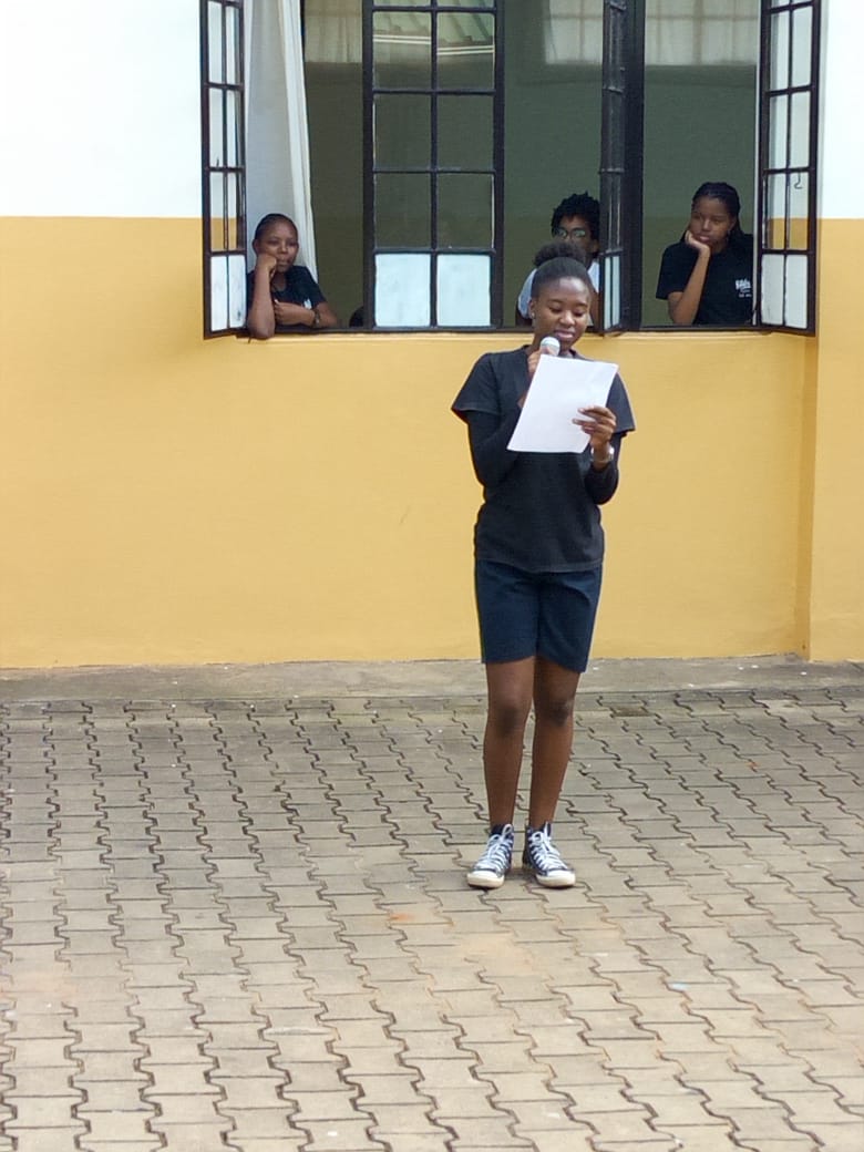 Aluna do Colégio Kitabu vence concurso de Poesia em língua francesa ...